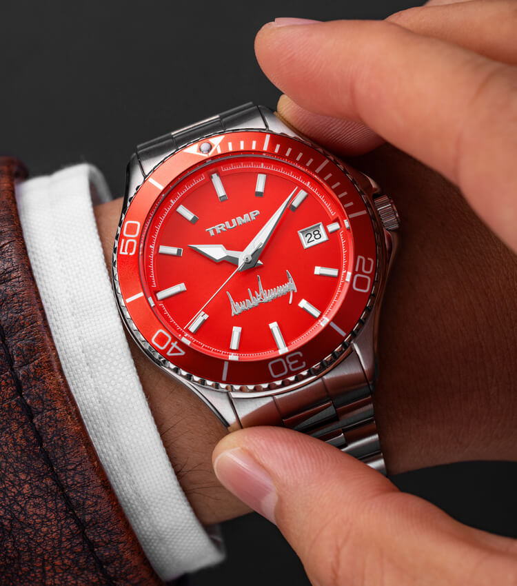 Fight Fight Fight Red – Trump Watches